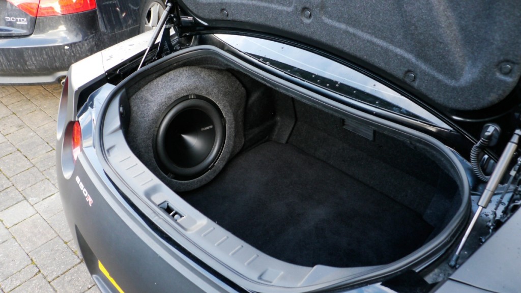 Nissan R35 GTR Audio System Upgrade Stage 2